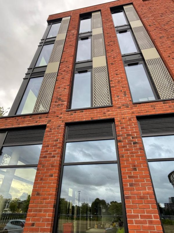 Thermally Broken Aluminium Windows – Advanced Glass Ltd.